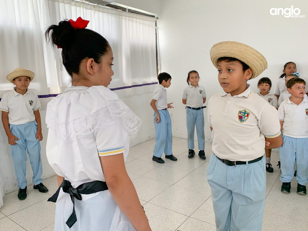 Bienvenidos a @AngloMexicano